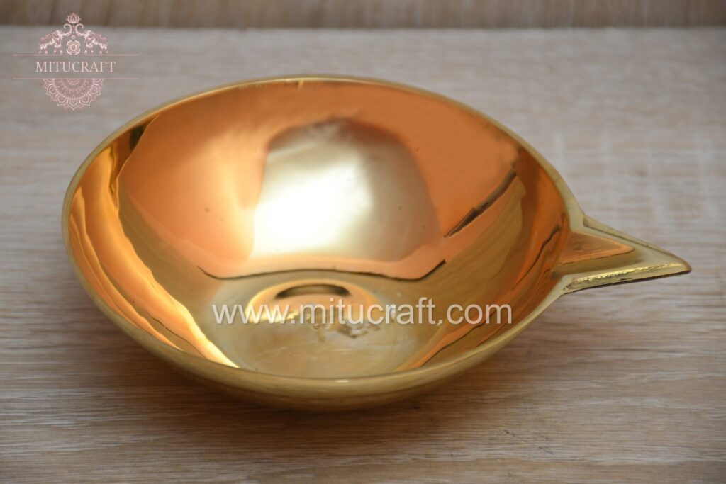 Brass Akanda Deepam - Mitucraft.com