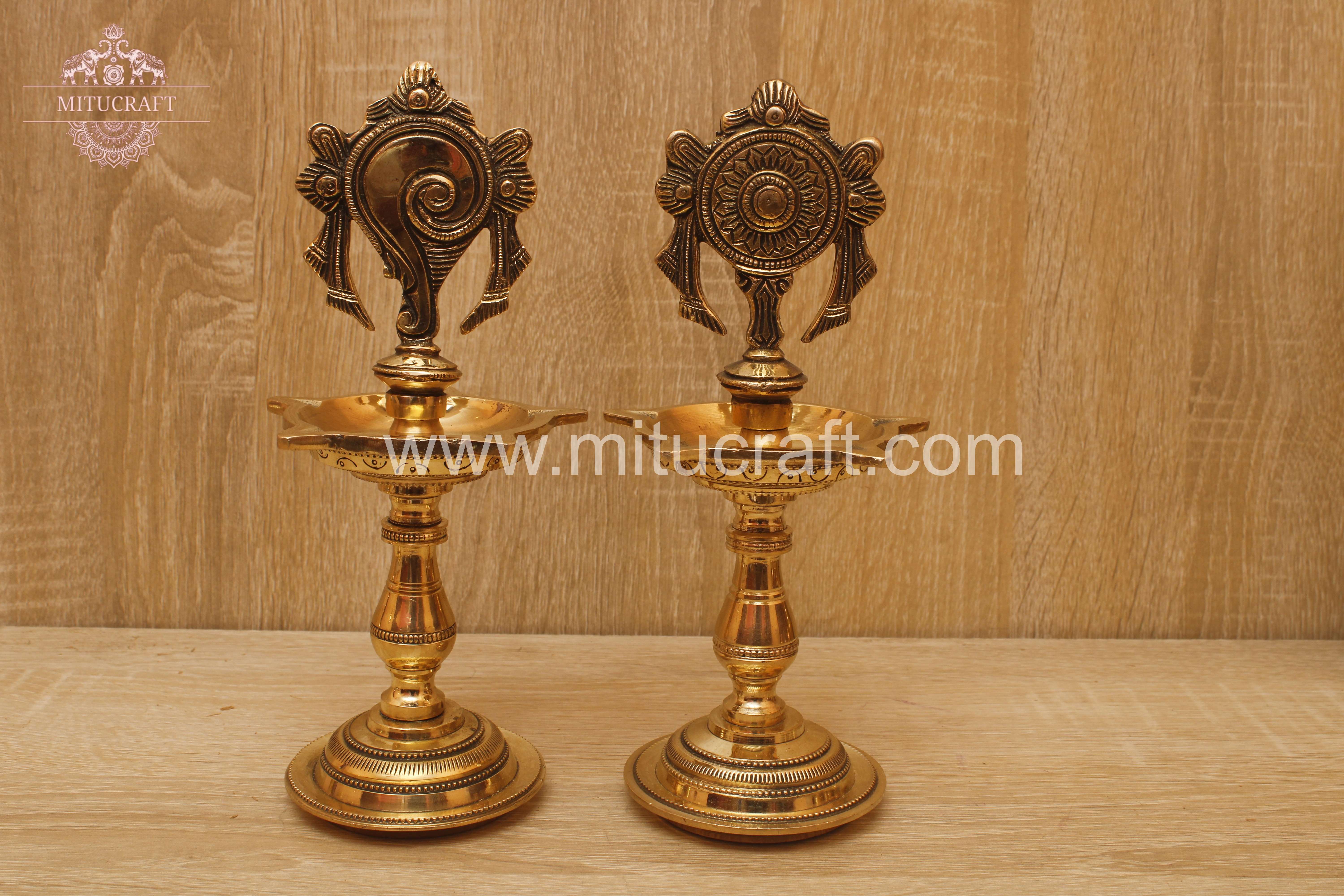 Brass Five Face Sangu Chakra Deepam - Mitucraft.com