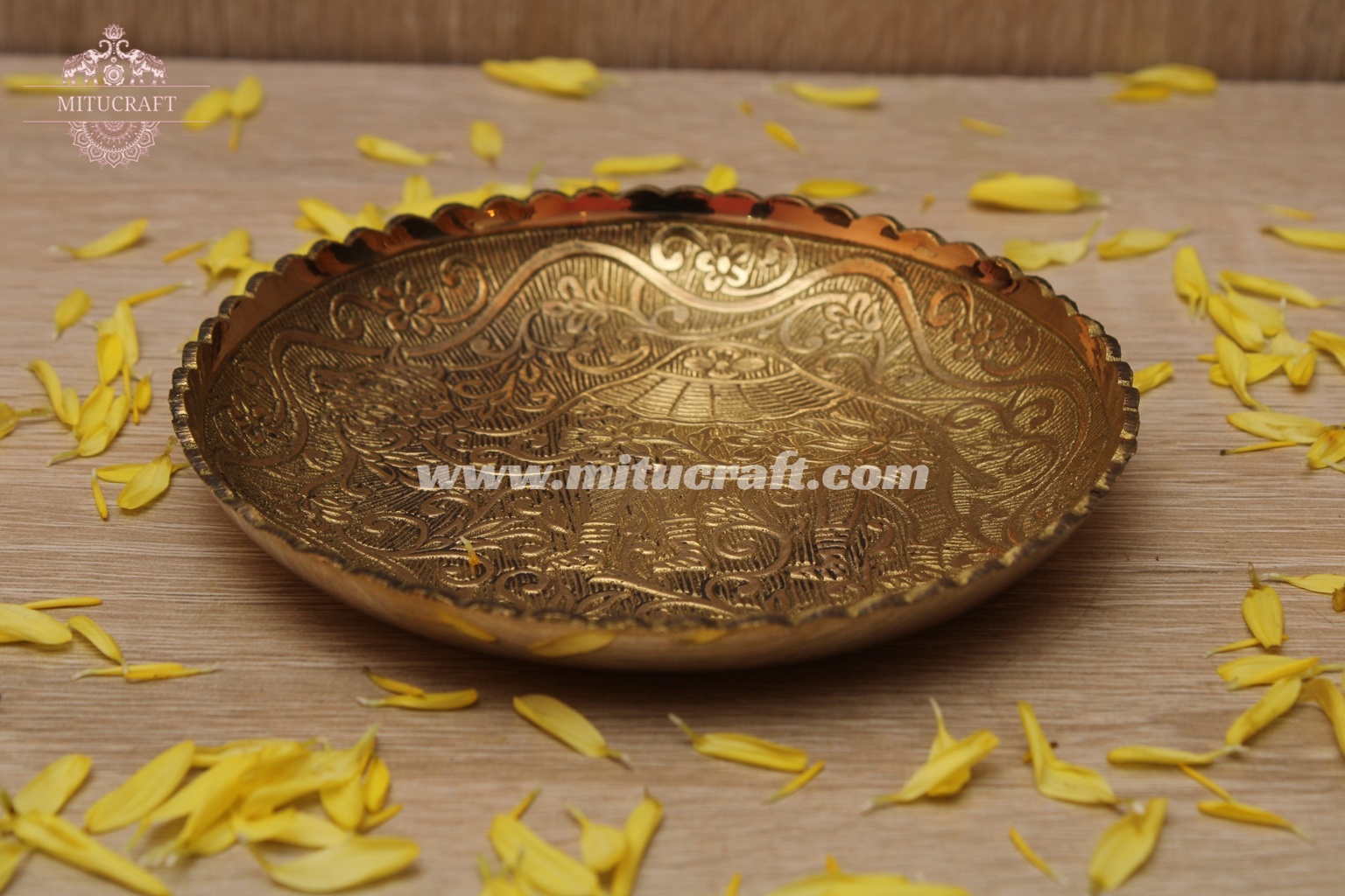 Brass Camel Plate - Mitucraft.com